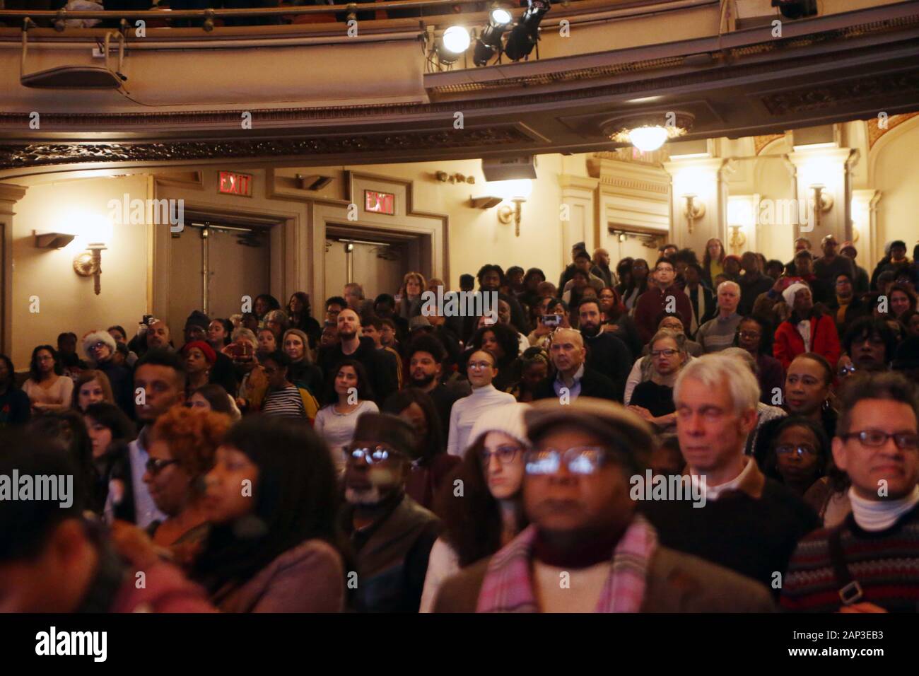 Crow opera house hi-res stock photography and images - Alamy