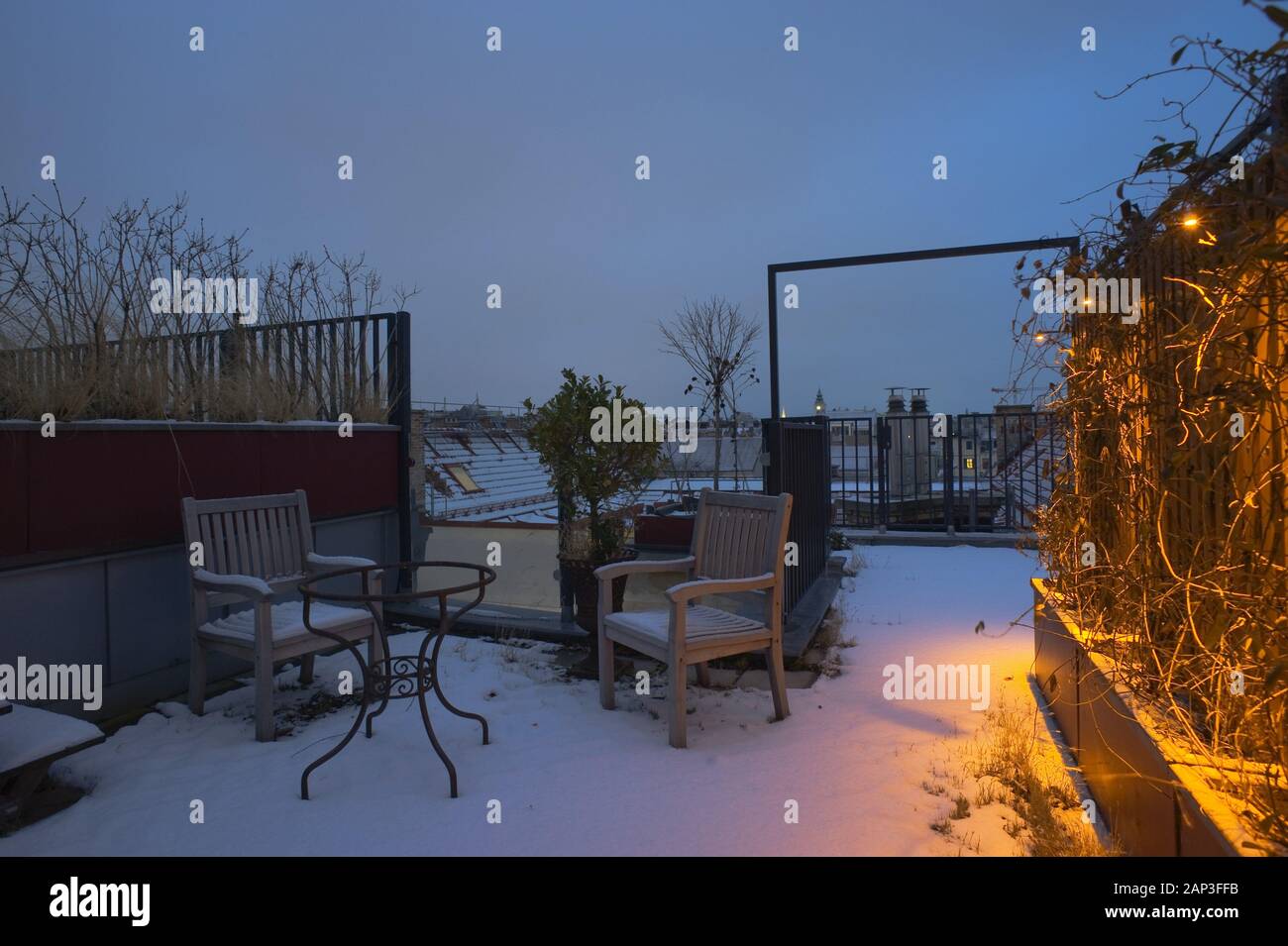 Wien, Dachgarten - Vienna, Rooftop Garden Stock Photo - Alamy