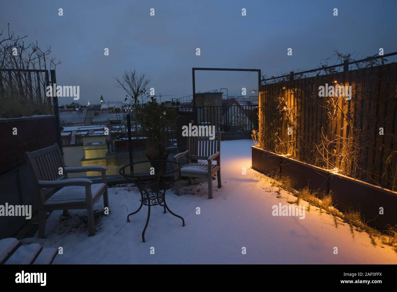 Wien, Dachgarten - Vienna, Rooftop Garden Stock Photo - Alamy