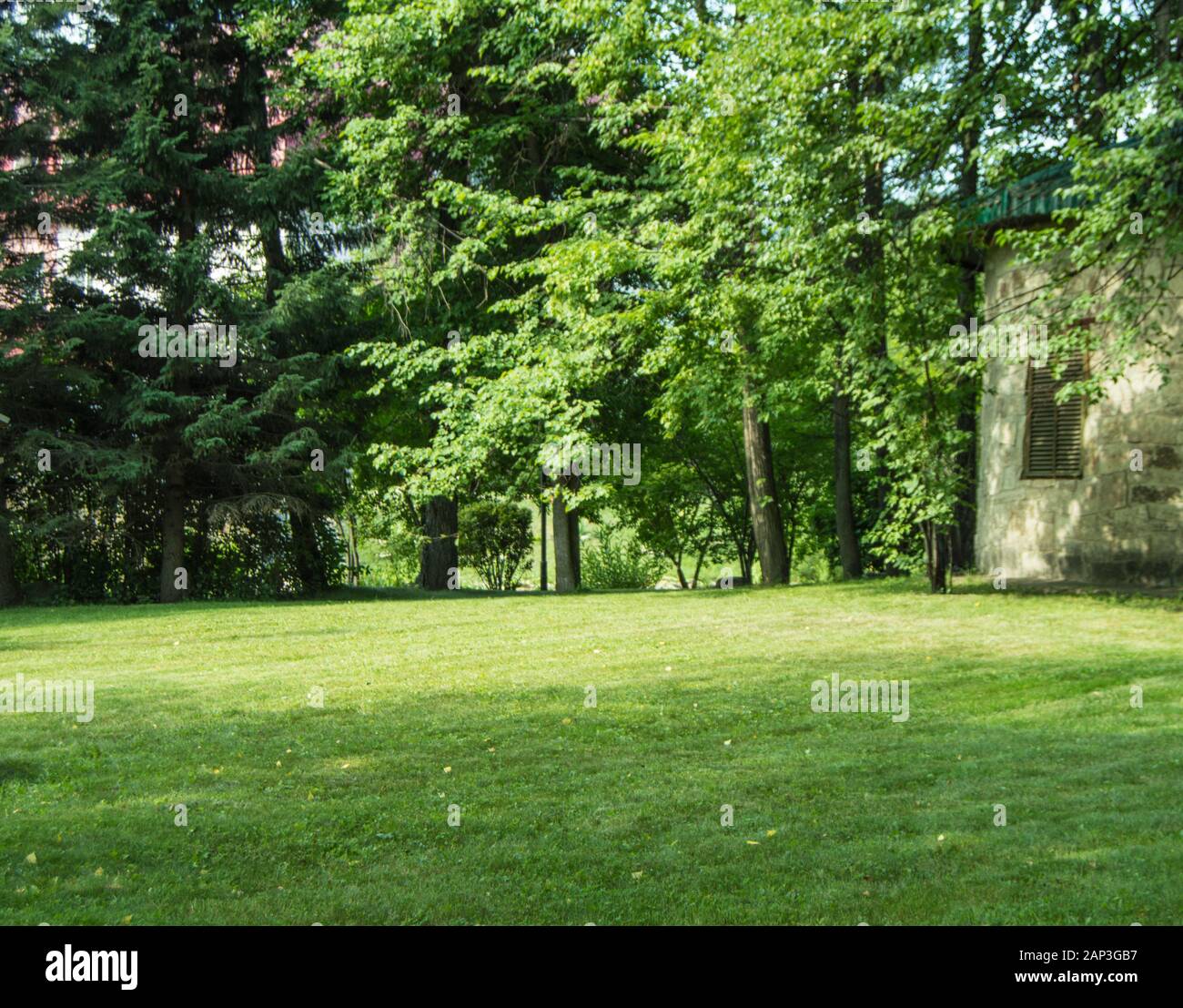 Old Round Stone Structure High Resolution Stock Photography and Images ...