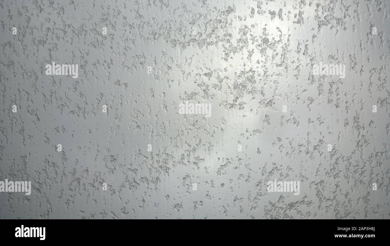 Vertical pattern of raindrops on window hi-res stock photography and ...