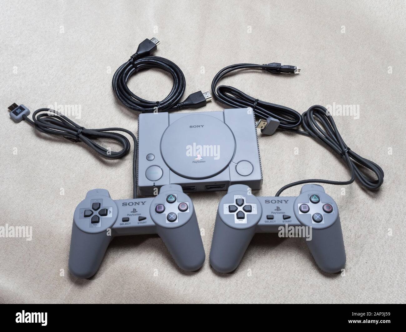 Original playstation console hi-res stock photography and images - Alamy