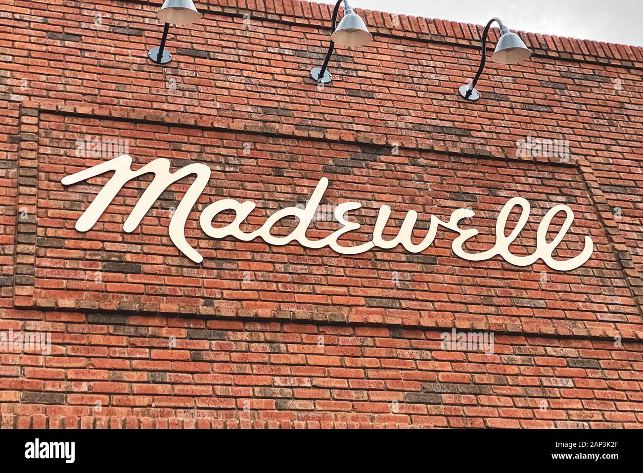 Crew group hi-res stock photography and images - Alamy