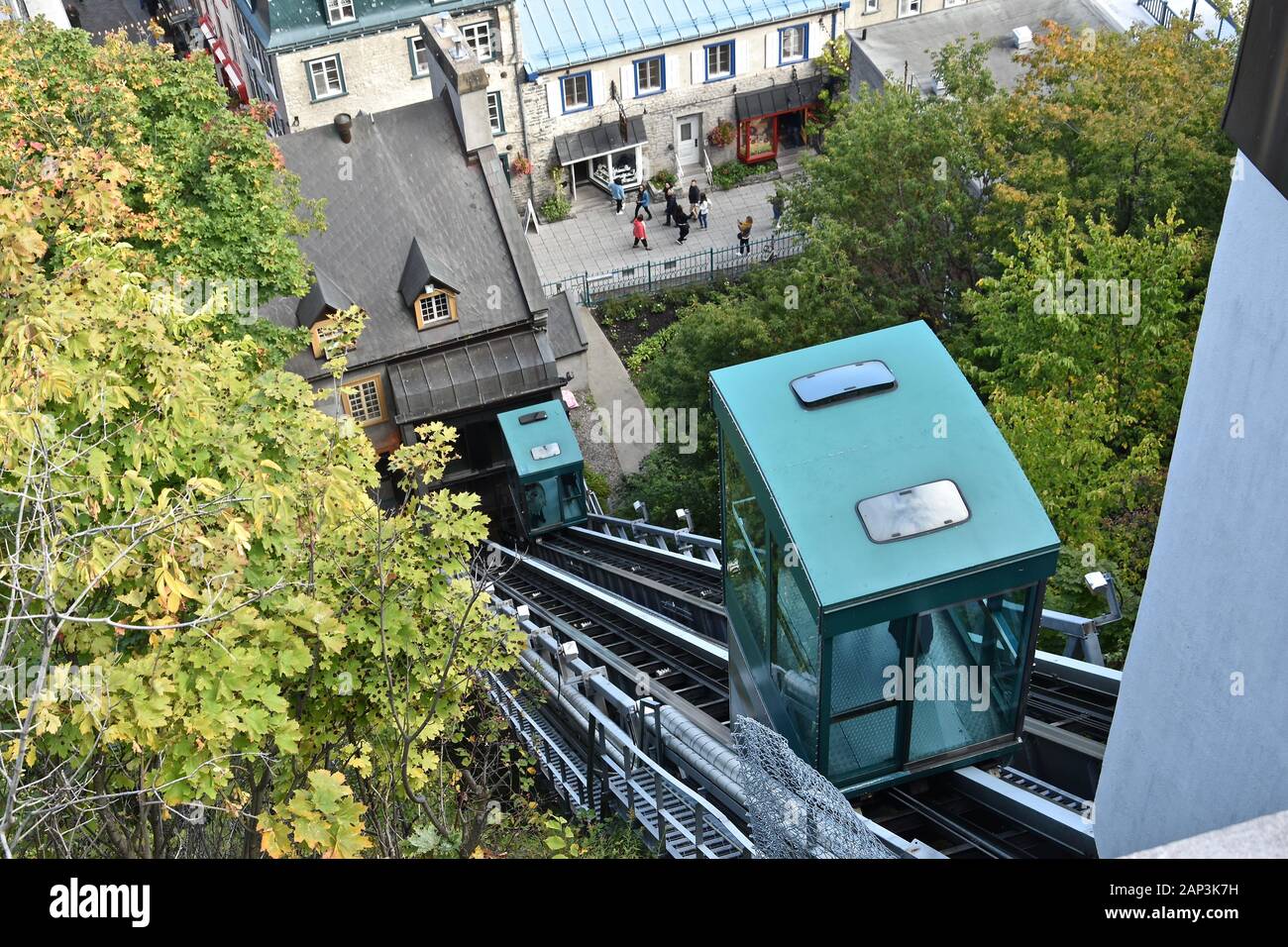 "Le Funiculaire du Vieux-Québec" The Funicular of Old Quebec City ...