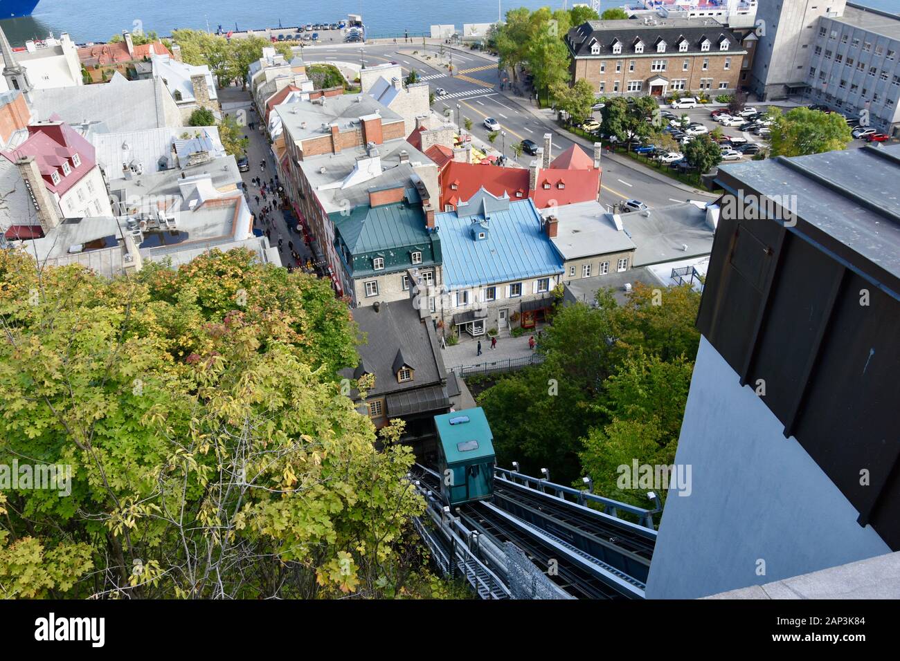 "Le Funiculaire du Vieux-Québec" The Funicular of Old Quebec City ...