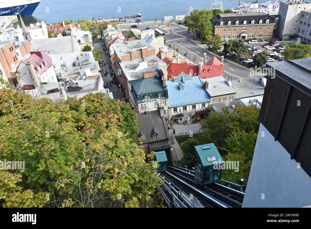 "Le Funiculaire du Vieux-Québec" The Funicular of Old Quebec City ...