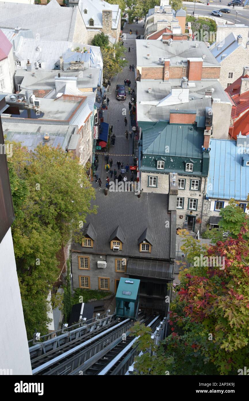 "Le Funiculaire du Vieux-Québec" The Funicular of Old Quebec City ...