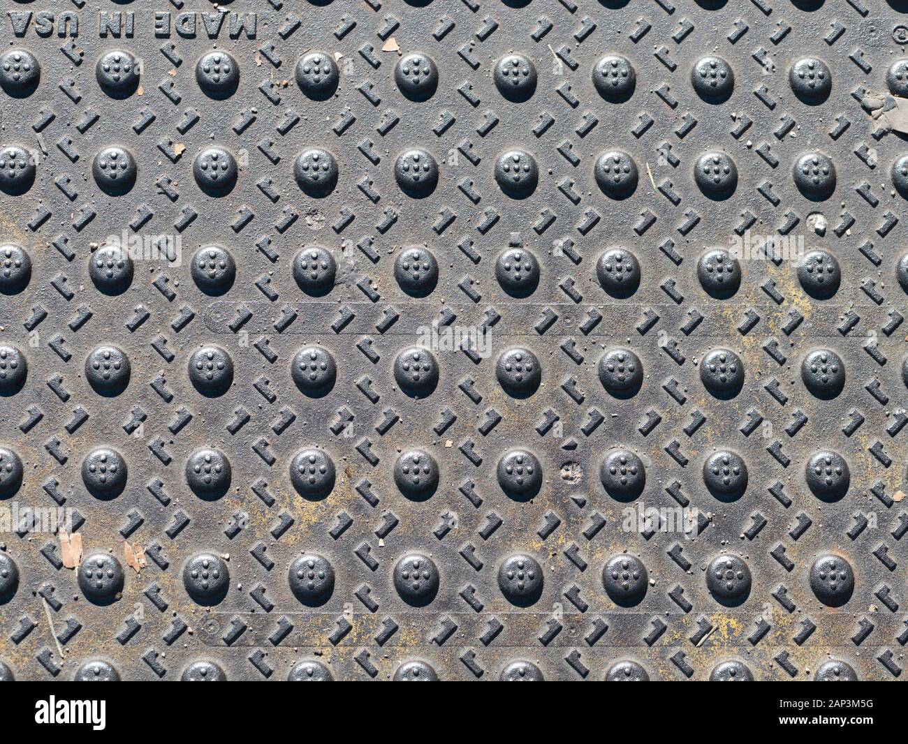 Grate cover hi-res stock photography and images - Alamy