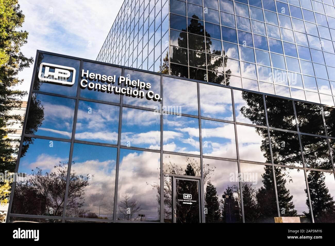 Jan 12, 2020 San Jose / CA / USA - Hensel Phelps Construction office ...