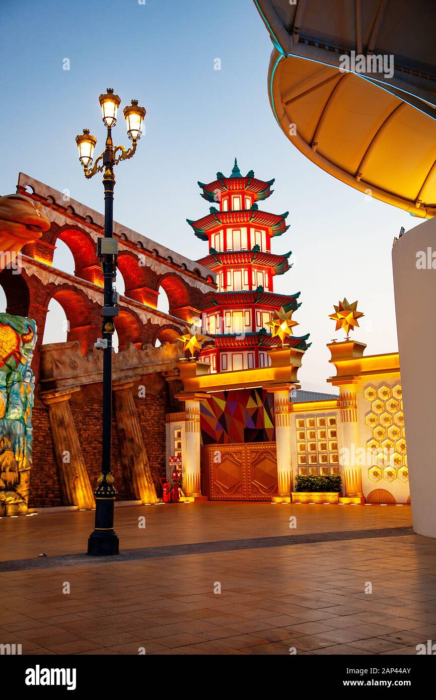 International landmarks hi-res stock photography and images - Alamy