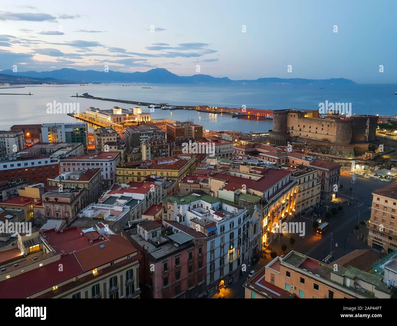 Naple city hi-res stock photography and images - Alamy