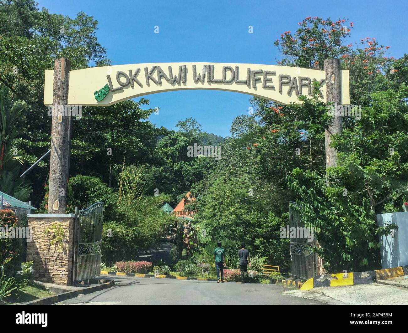 Wildlife Park Entrance High Resolution Stock Photography and Images - Alamy
