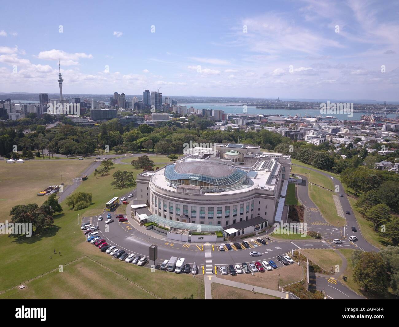 Auckland Harbour Skyline High Resolution Stock Photography and Images ...