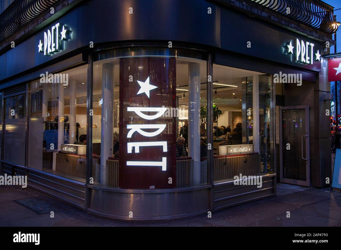 Pret a manger food store hi-res stock photography and images - Alamy