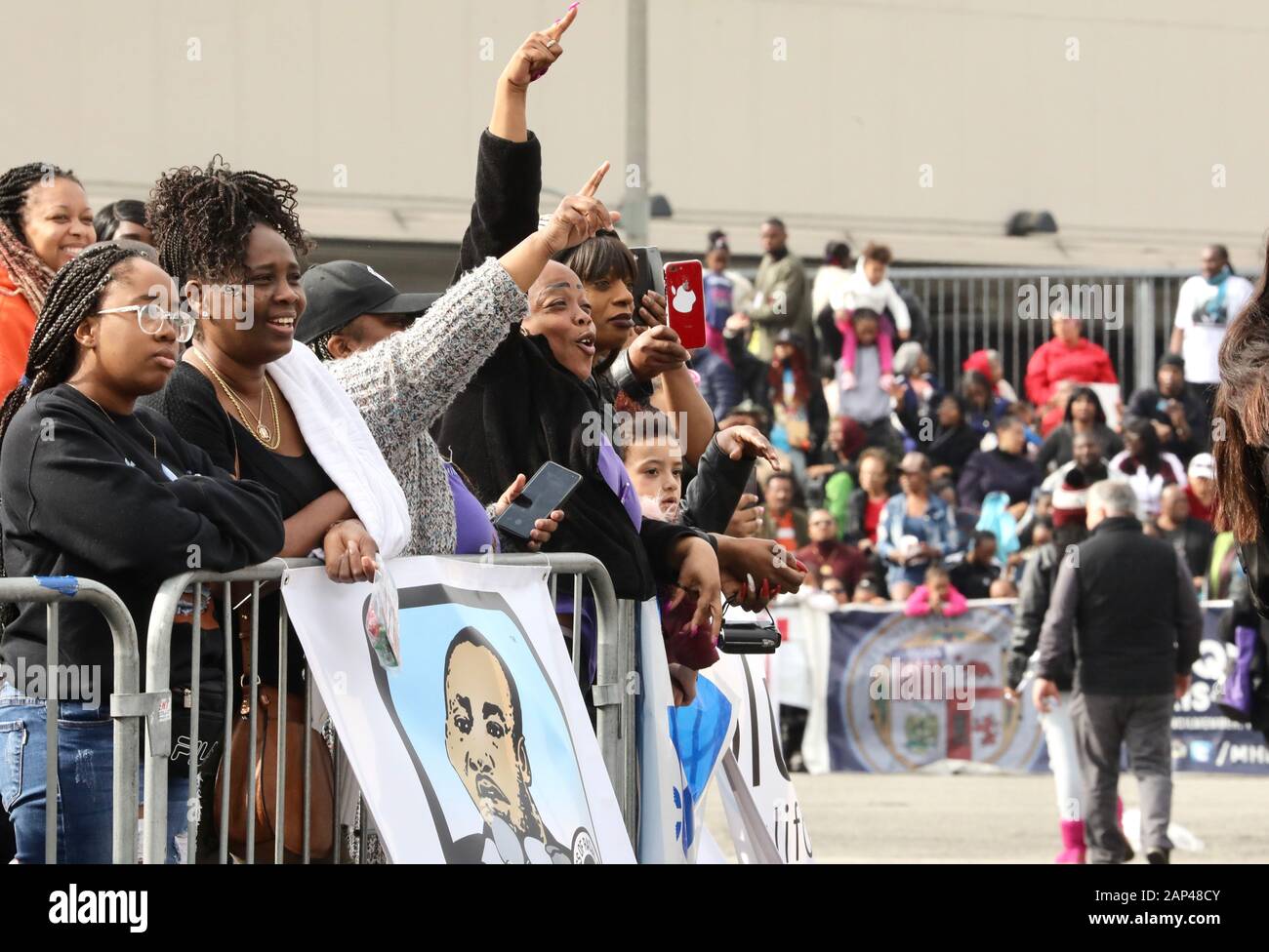 Los Angeles, USA. 20th Jan, 2020. People take part in the annual ...