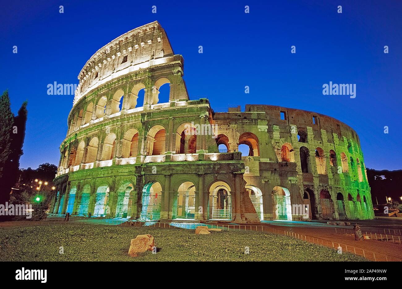 The coliseum hi-res stock photography and images - Alamy