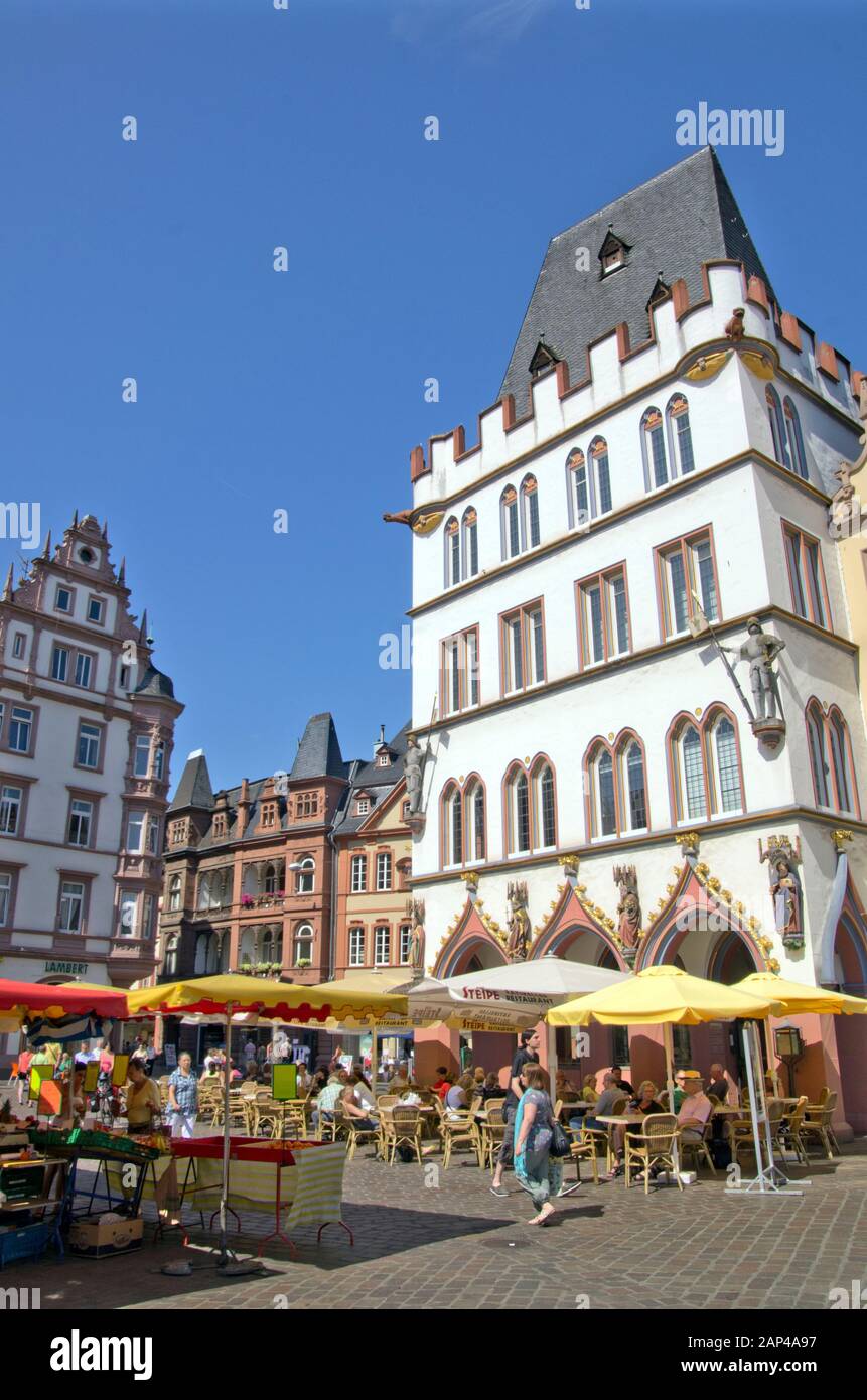 The Rathaus and Ratskeller restaurant Trier Stock Photo - Alamy