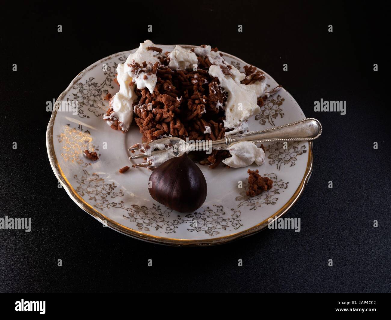 Mont blanc cake hi-res stock photography and images - Alamy