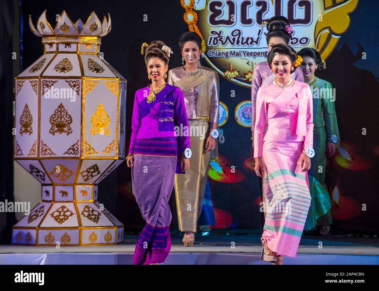 Thai women participates in a beauty pageant during Yee Peng festival in ...