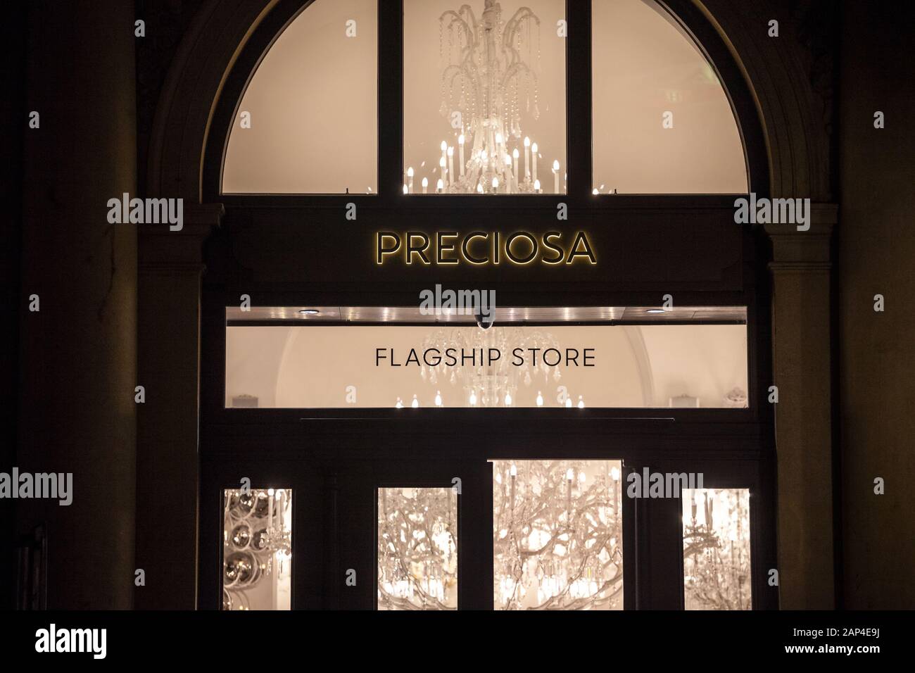 Preciosa logo hi-res stock photography and images - Alamy