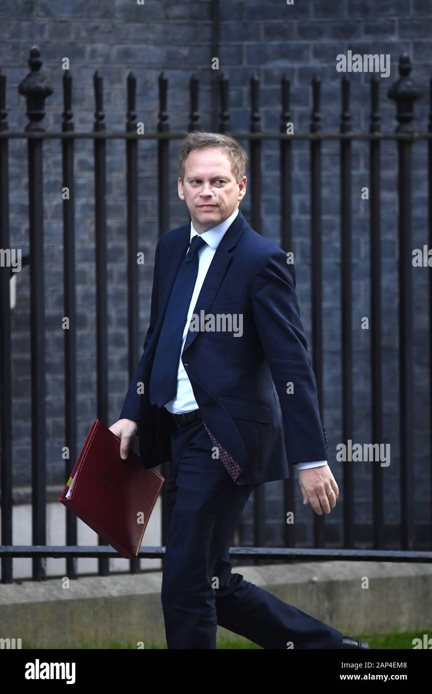 Transport Secretary Grant Shapps arrives for a cabinet meeting in ...