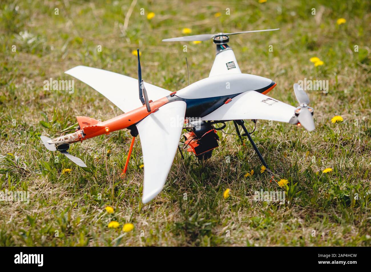 Aircraft hybrid hi-res stock photography and images - Alamy