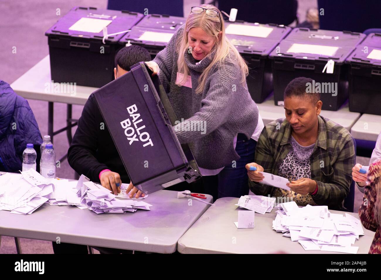 General election results count held at the ICC, Birmingham, England, UK ...