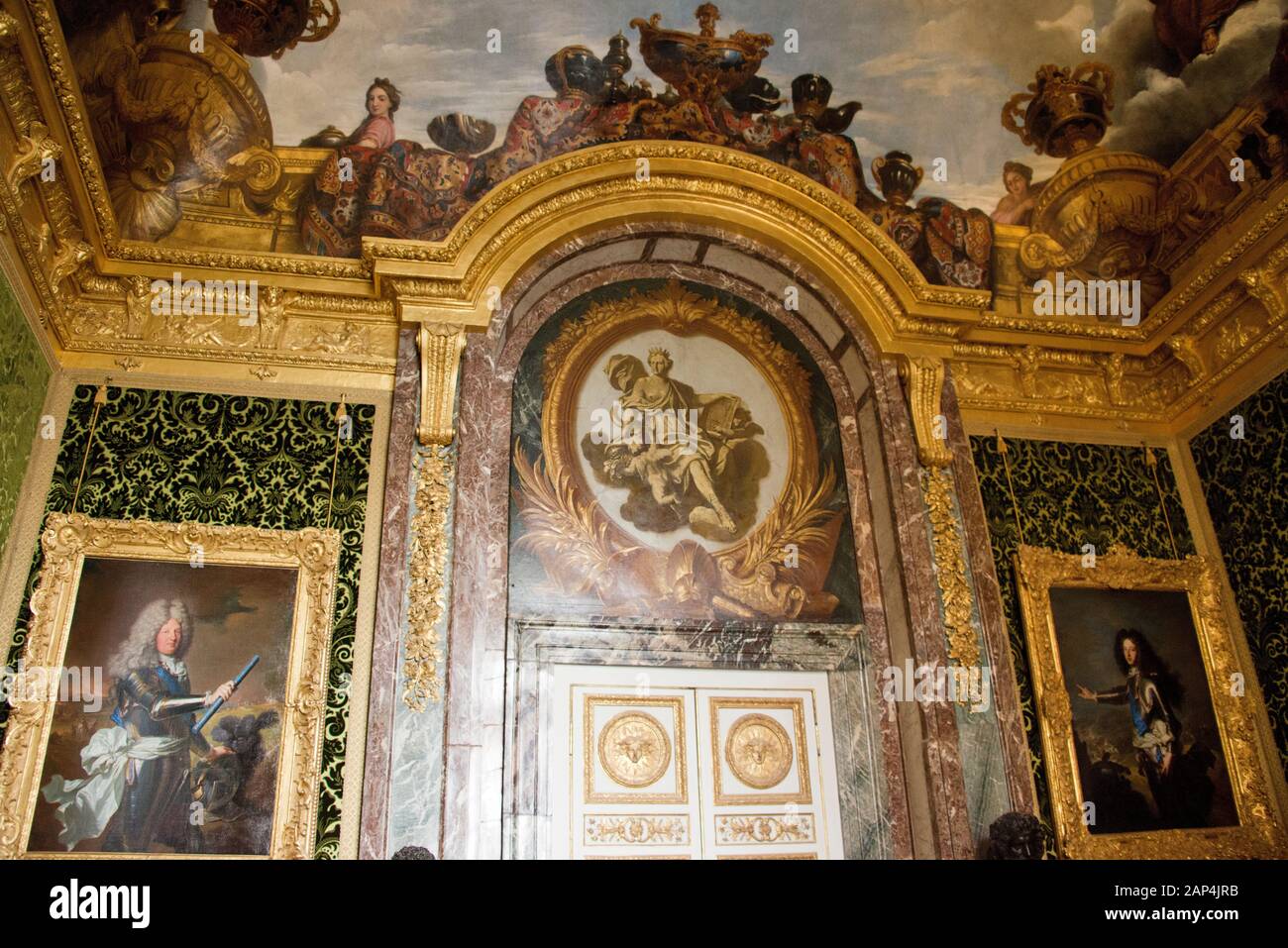 Chateau De Versailles France Palace of Versailles. French Palace and ...