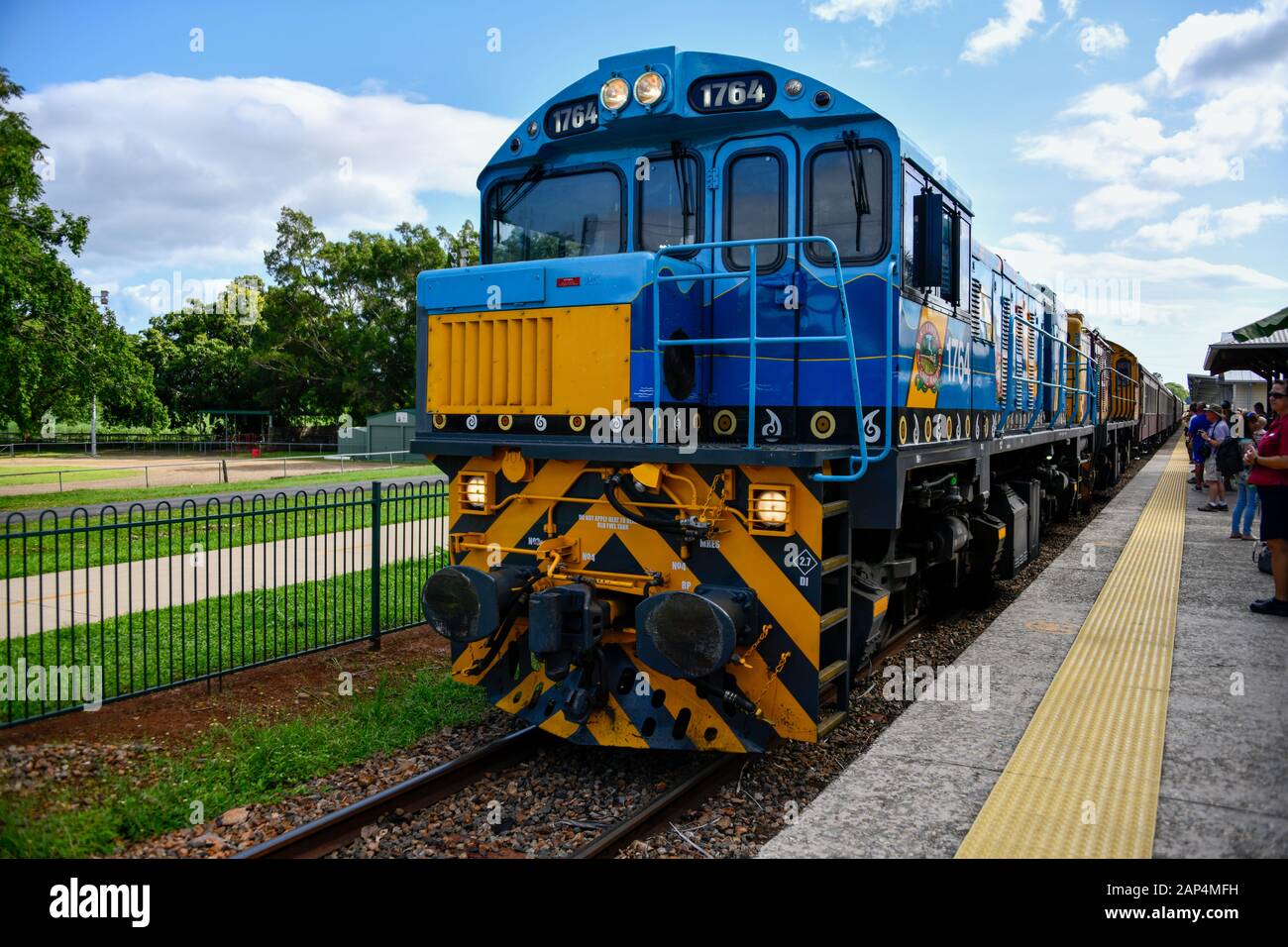 QR Locomotive 1764 at Freshwater Train Station before making the trip ...