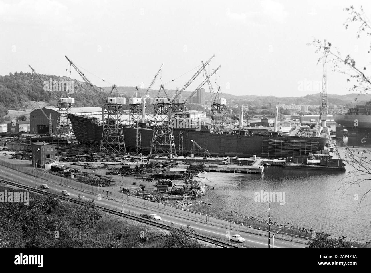 Die Werft von Uddevalla, geschlossen 1985, 1969. Uddevalla shipyard ...