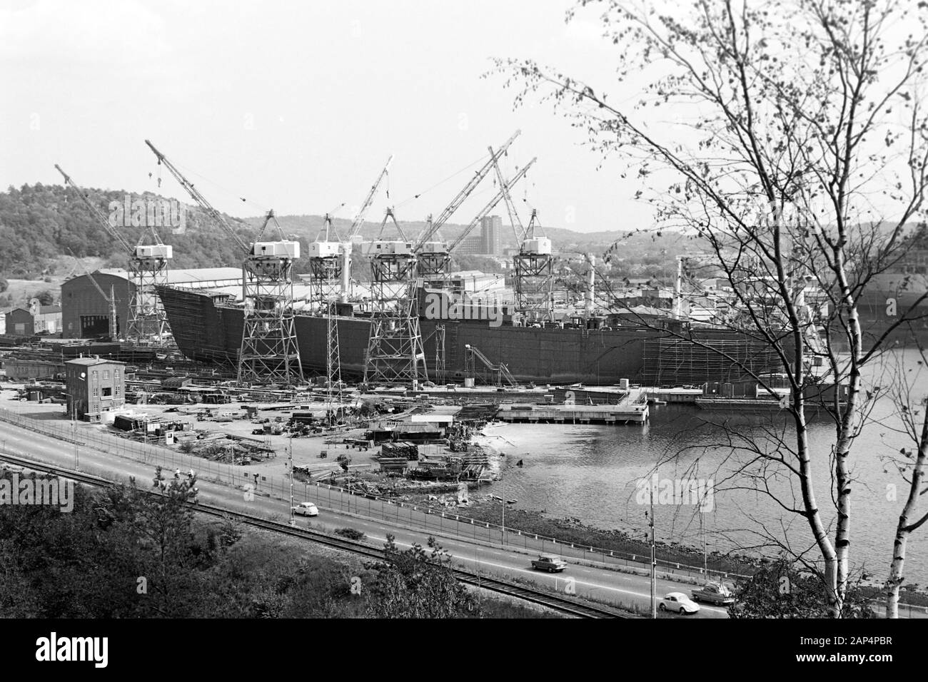 Die Werft von Uddevalla, geschlossen 1985, 1969. Uddevalla shipyard ...