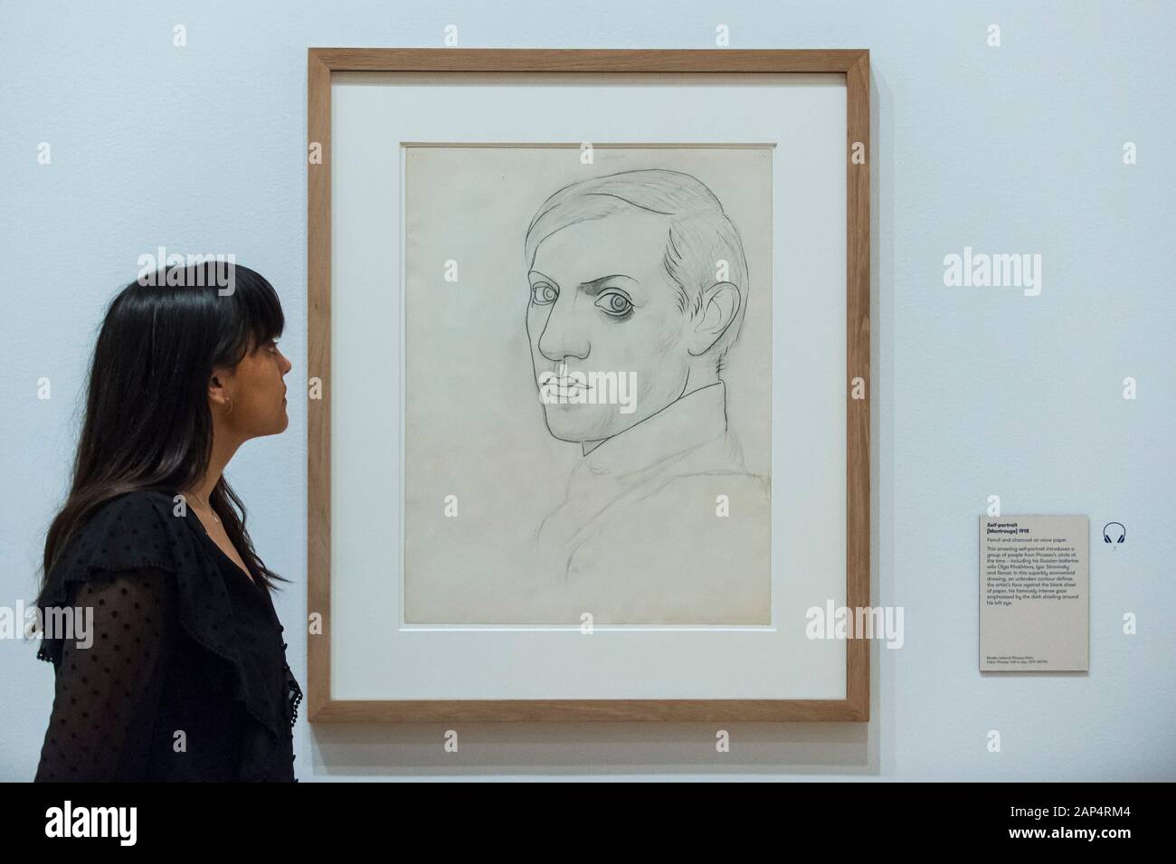 Picasso's self portrait hi-res stock photography and images - Alamy