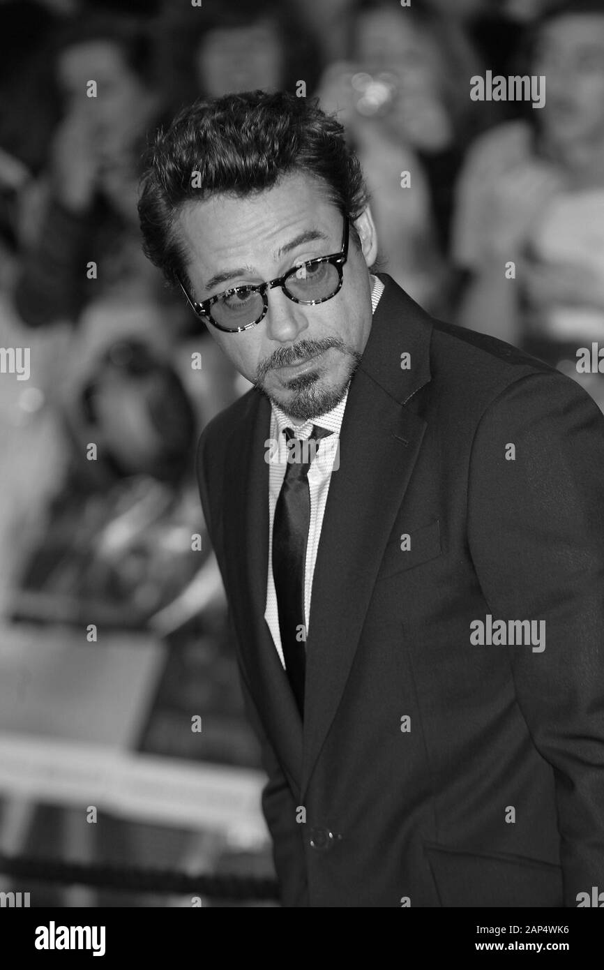 Robert Downey Jr Black And White Headshot