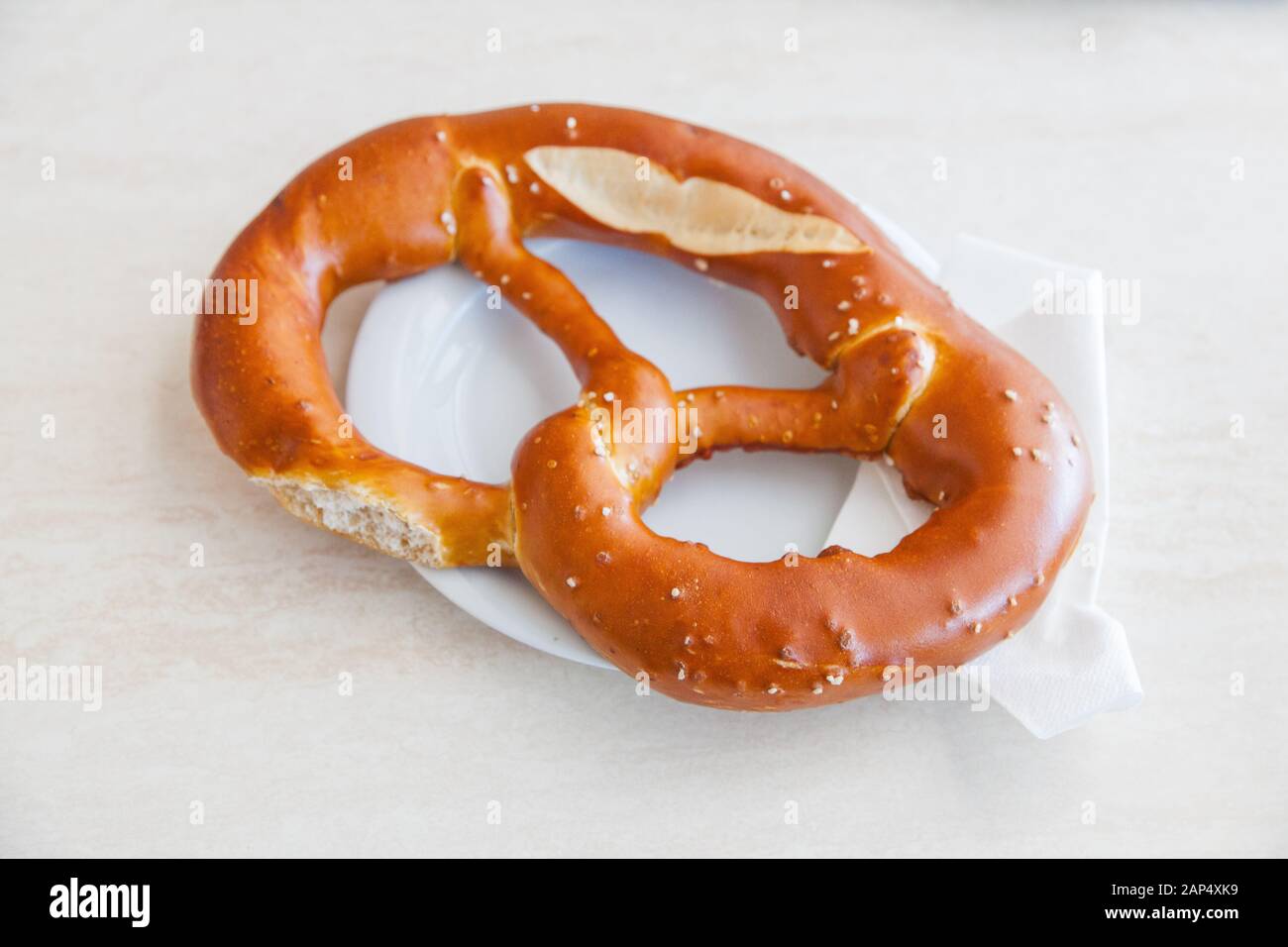 Very large pretzel hi-res stock photography and images - Alamy
