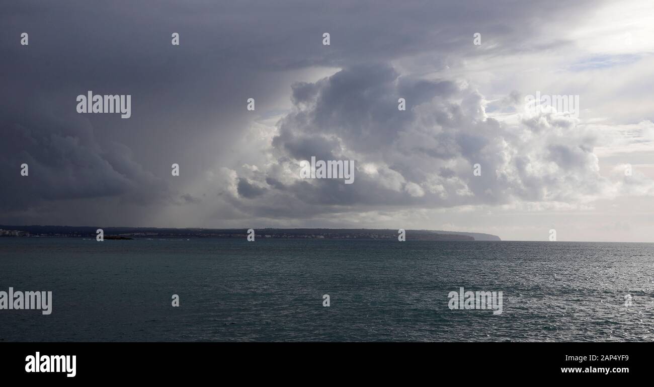 Palma, Spain. 20th Jan, 2020. Clouds are over the bay of Palma during a ...