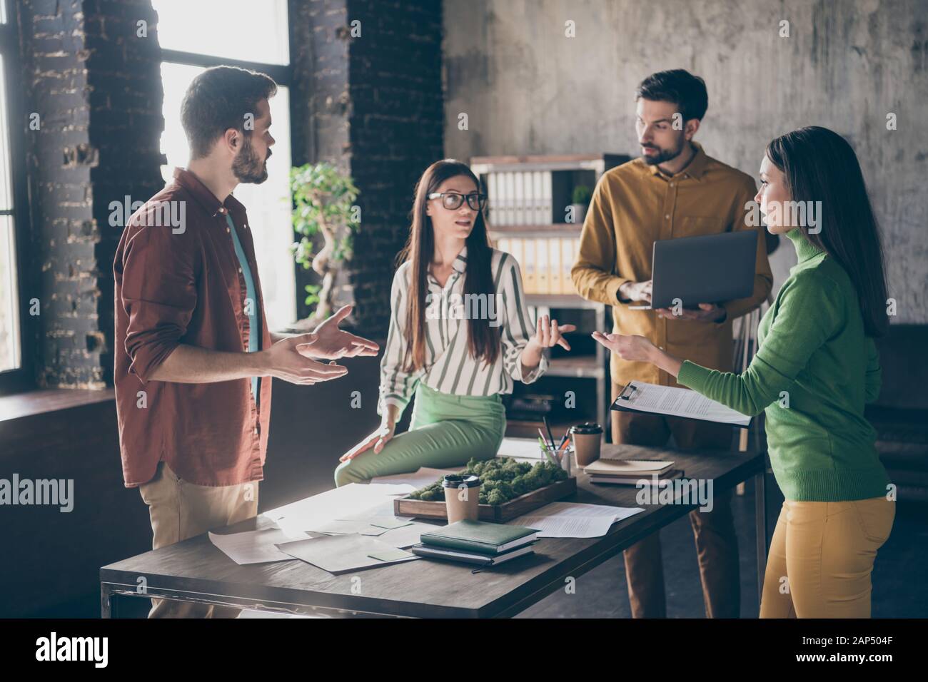Hardworking people hi-res stock photography and images - Alamy