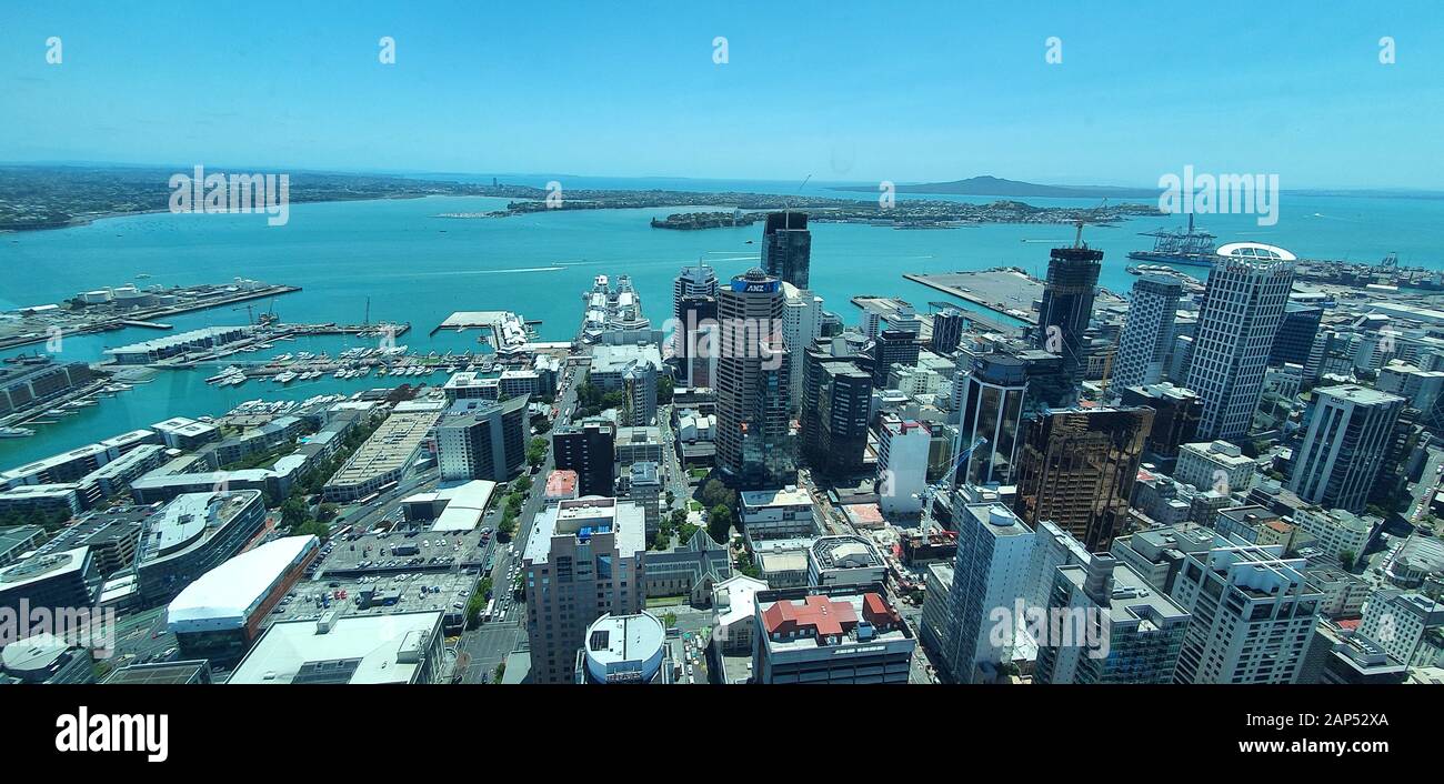 Ports of auckland top view hi-res stock photography and images - Alamy