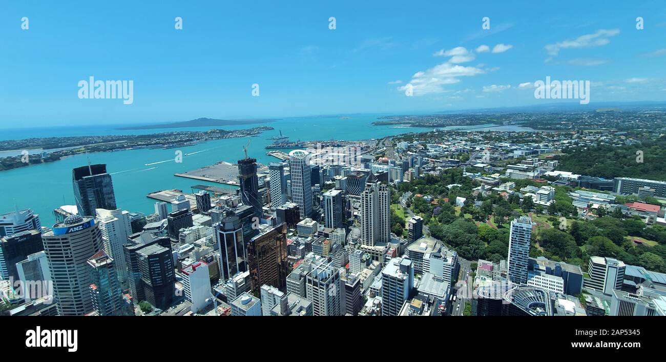 Ports of auckland top view hi-res stock photography and images - Alamy
