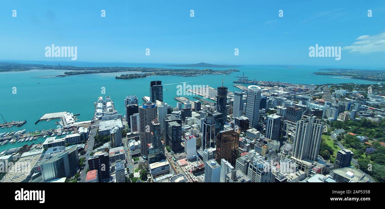 Ports of auckland top view hi-res stock photography and images - Alamy