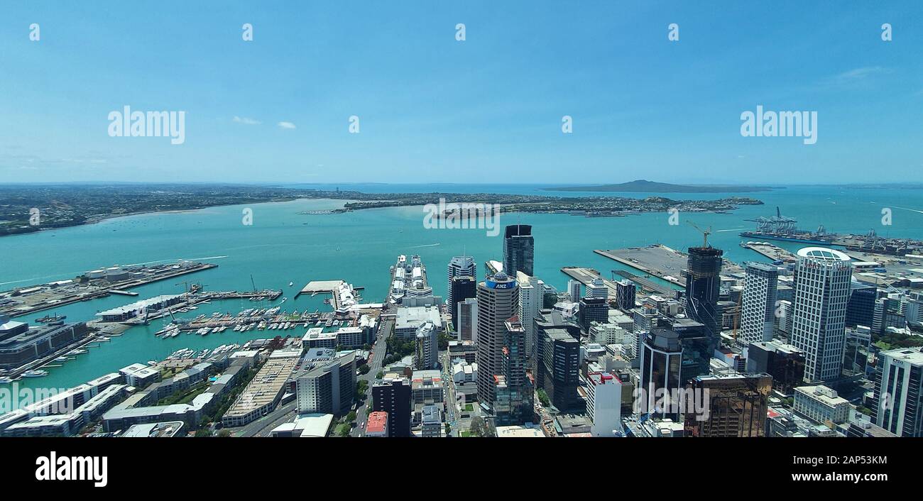 Ports of auckland top view hi-res stock photography and images - Alamy