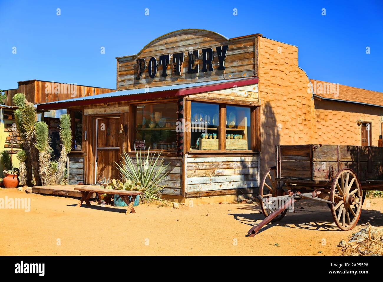 Pioneertown hi-res stock photography and images - Alamy