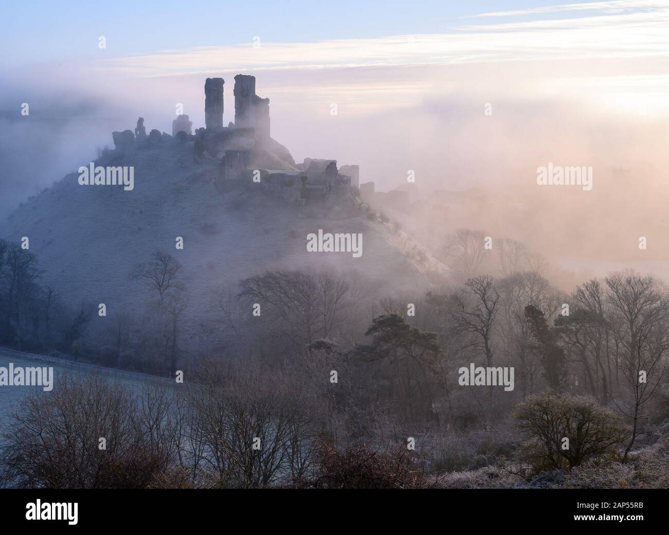 Corfe castle winter walk hi-res stock photography and images - Alamy