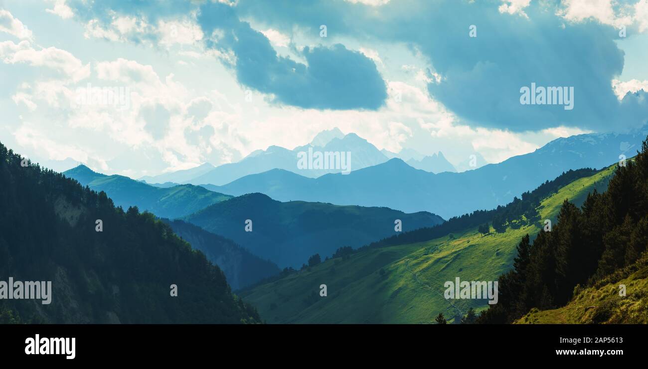 Georgian mountains hi-res stock photography and images - Alamy