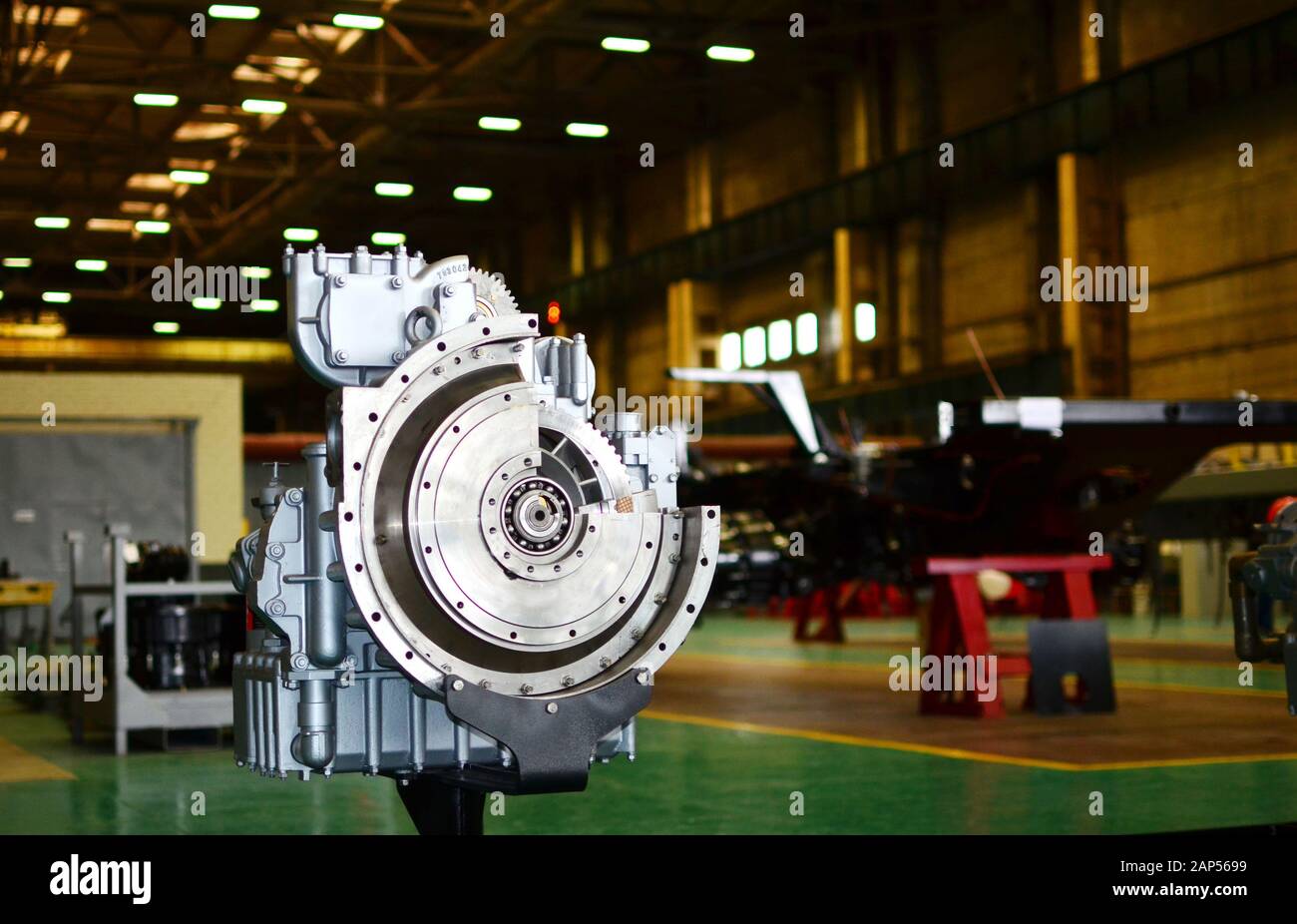 Automatic open gear box for truck. Automotive transmission repair and ...