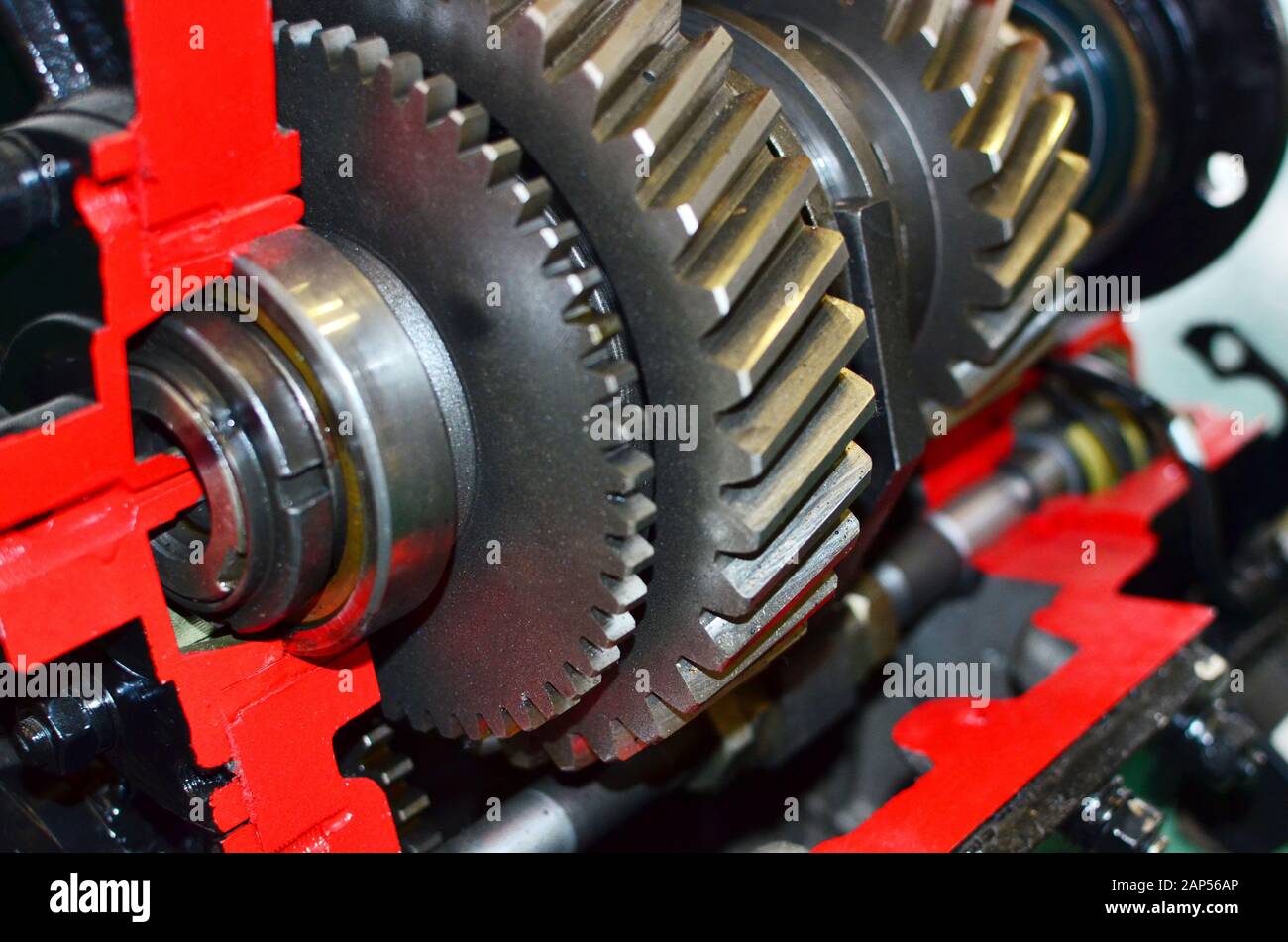 Automatic open gear box for truck. Automotive transmission repair and ...