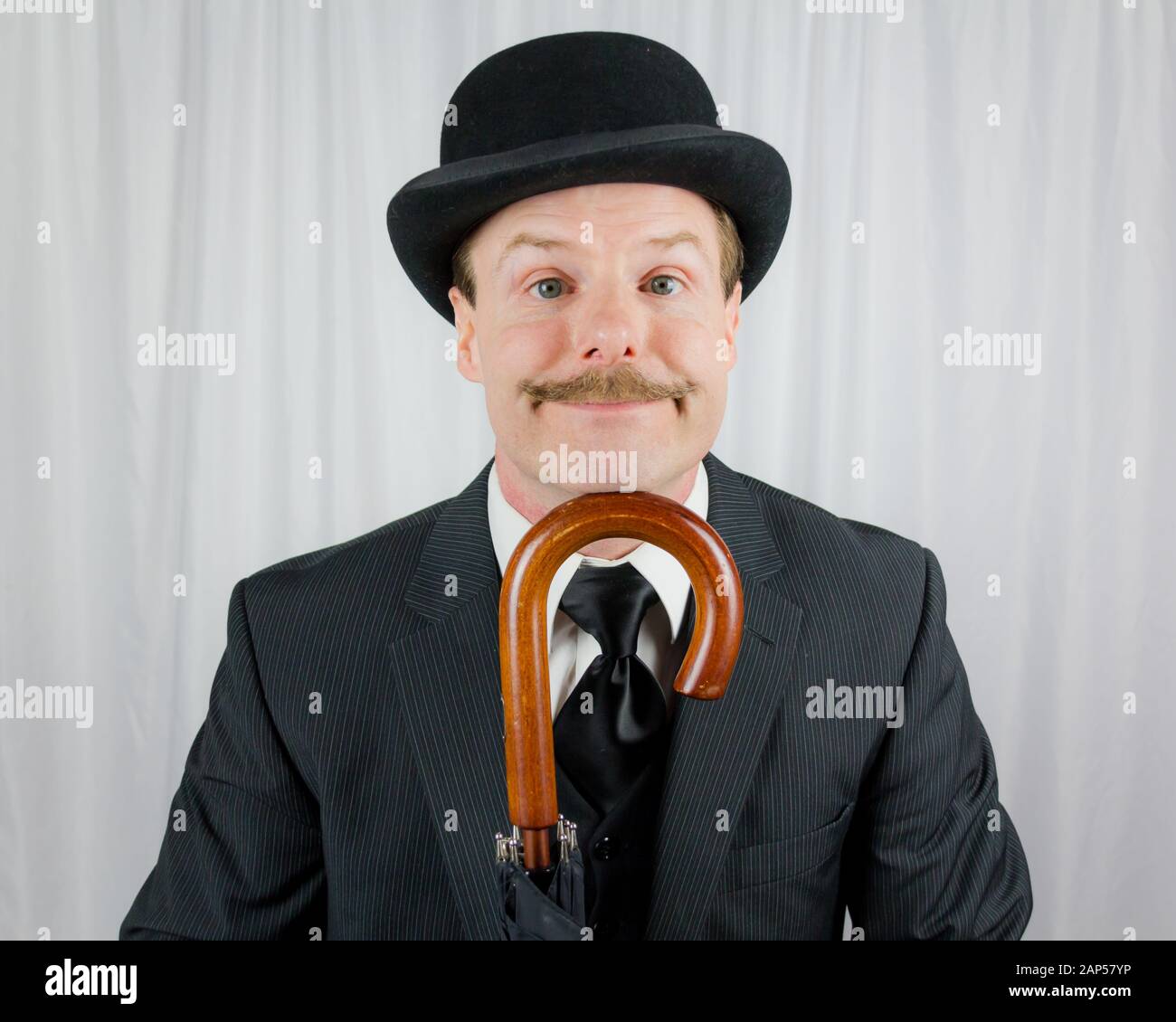 Portrait of british men in suit hi-res stock photography and images - Alamy