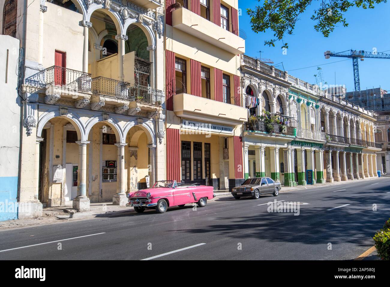 Beautiful exterior hi-res stock photography and images - Alamy