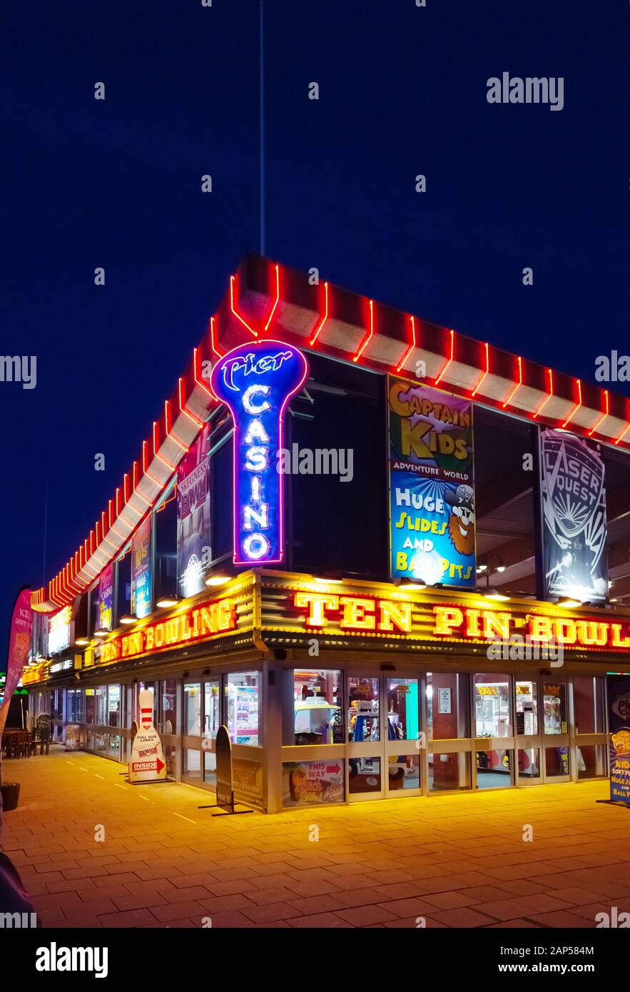 Amusements arcade hi-res stock photography and images - Alamy