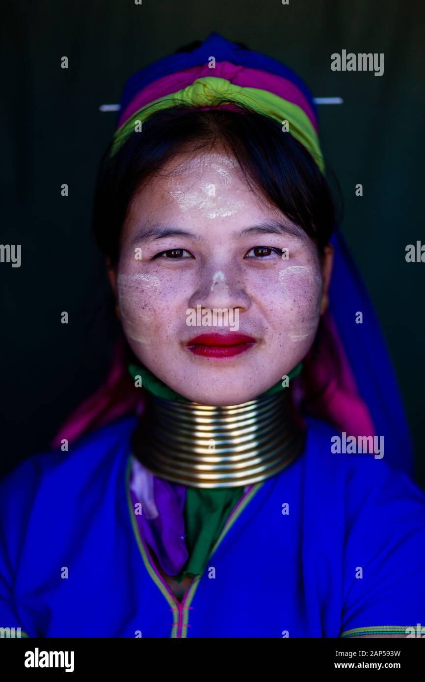 Myanmar long neck hi-res stock photography and images - Alamy