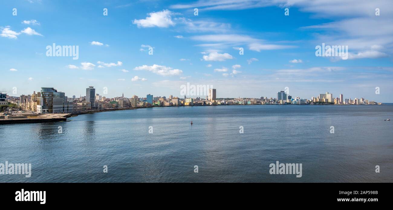 The beautiful skyline of Havana, Cuba Stock Photo - Alamy